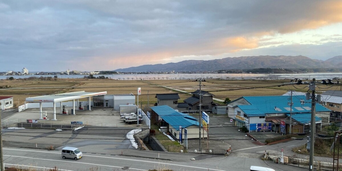 「おうち、うごく？」能登半島地震で乳幼児は夜泣き、 子ども抱えて高台へ…揺れた新潟・佐渡の被災ルポ - 弁護士ドットコム